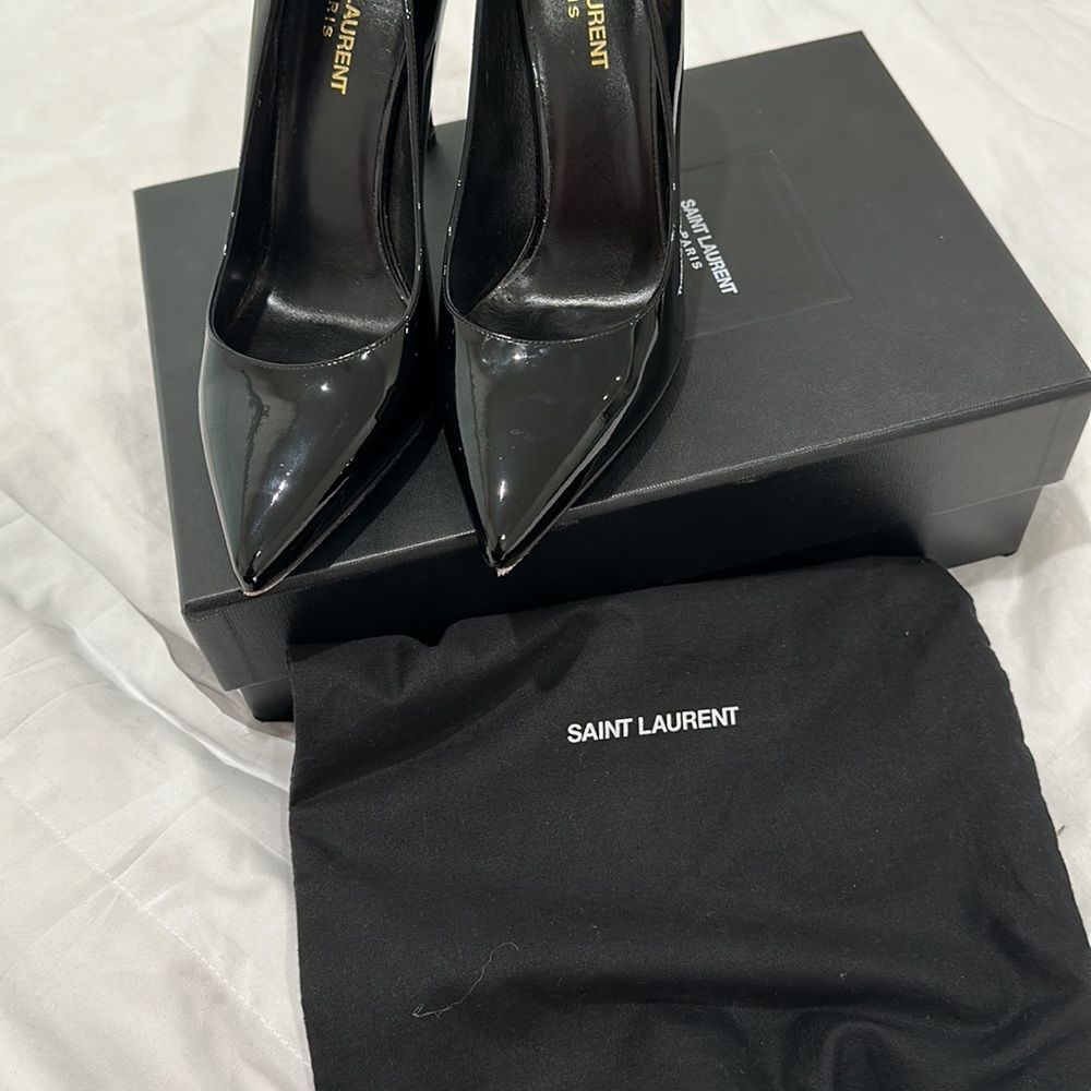 Saint Laurent Ysl Black Zoe Pumps - Gem